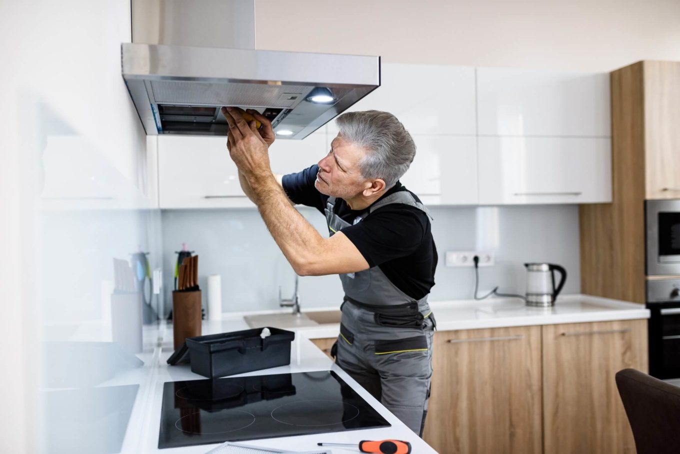 Kitchen Hood Installation and Maintenance in UAE | Dubai, Sharjah, Abu ...